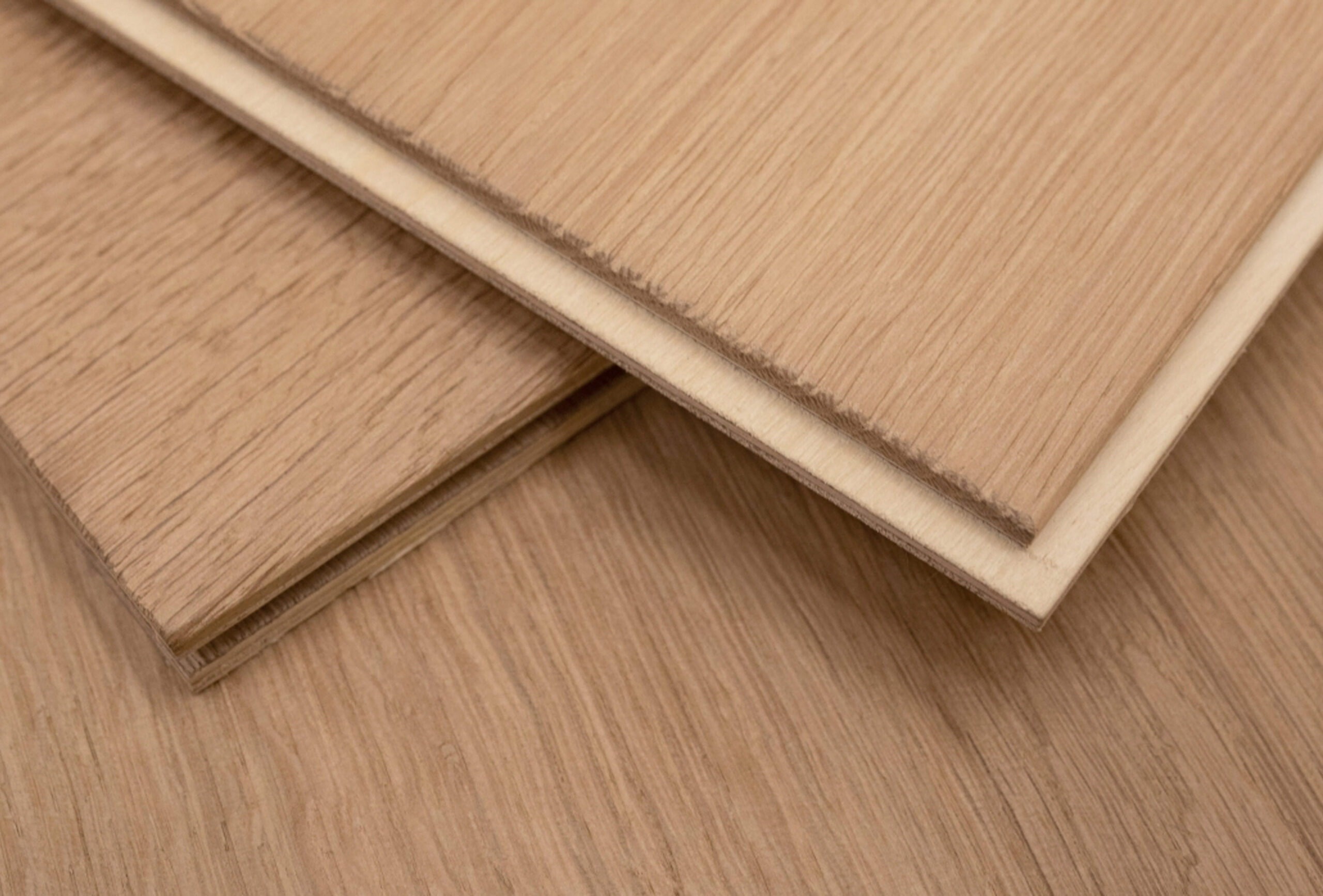 Engineered Antique Distressed Natural Oak Wood Flooring 15mm X 220mm